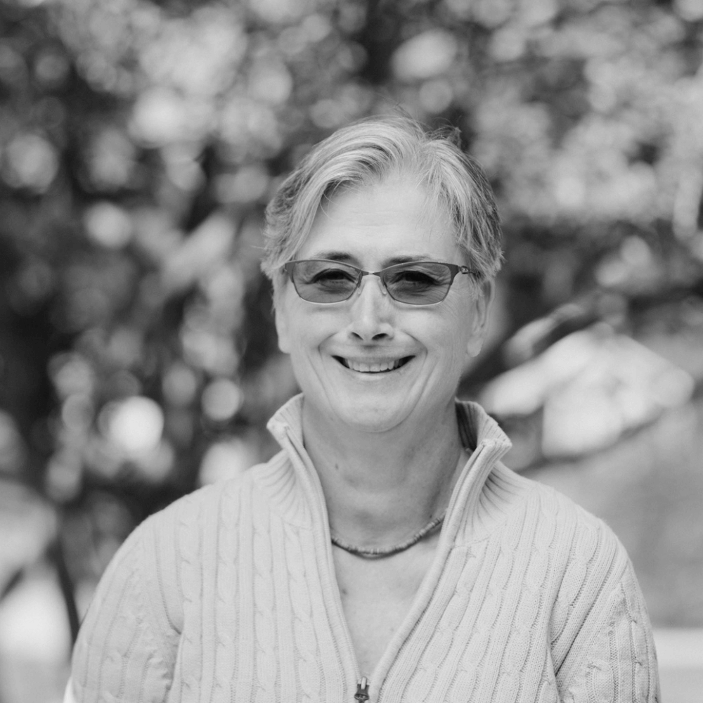 People We Adore: Ladianne and Sheri | Auratherapy
